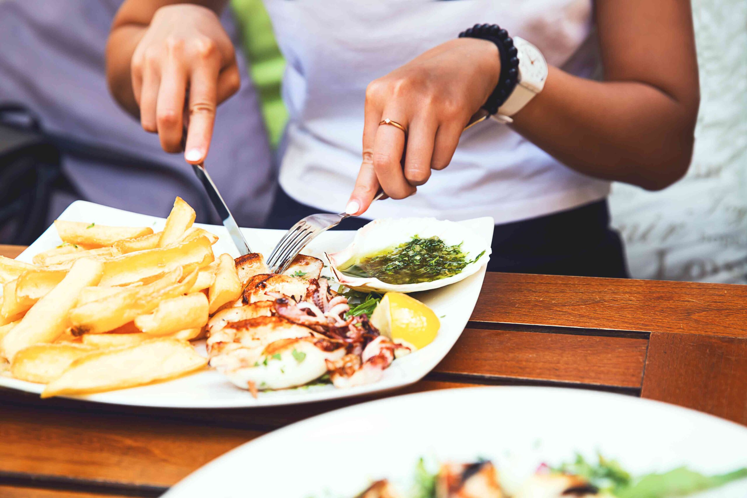 Ces 3 conseils peuvent vous aider à manger plus lentement et à soutenir ...